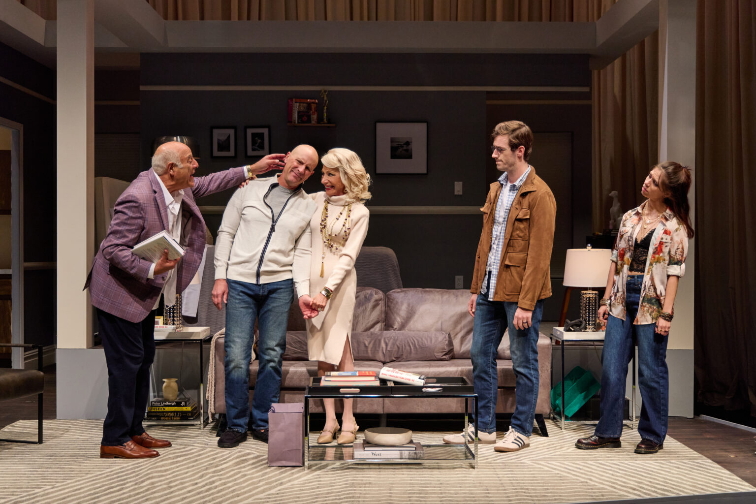 “Art of Leaving”: Better Left Alone | Theater Pizzazz